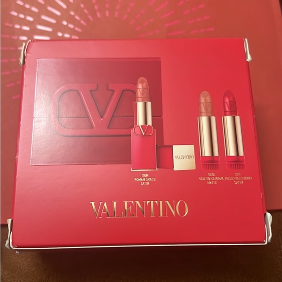 Valentino | Makeup | New Limited Edition Valantino Rosso Valentino ...